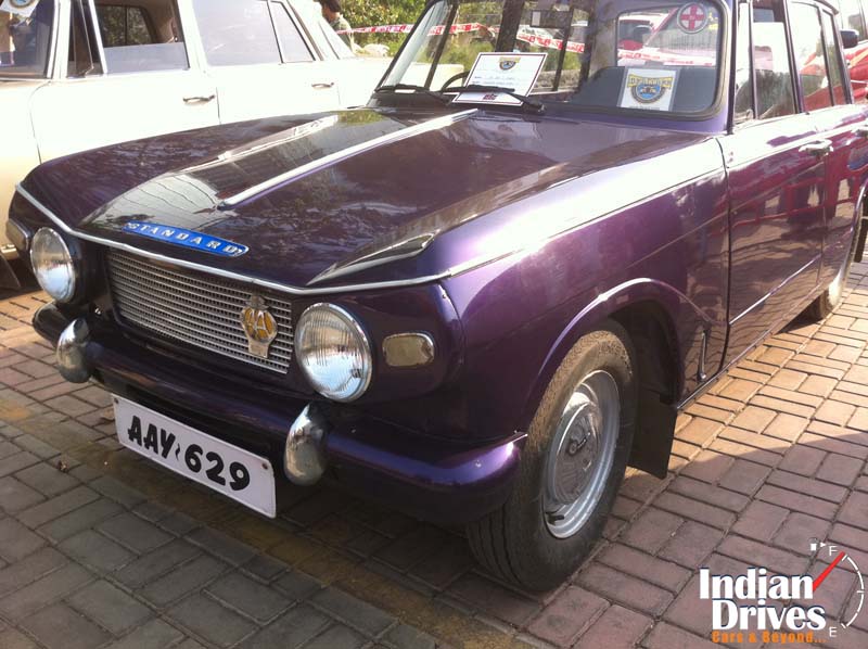 Visit to Thane’s Annual Vintage Car Show - Indiandrives.com